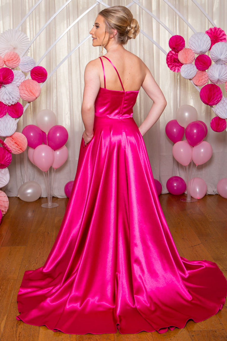 Dotique Prom Dresses | Latest Styles & Exclusive Prom Promise